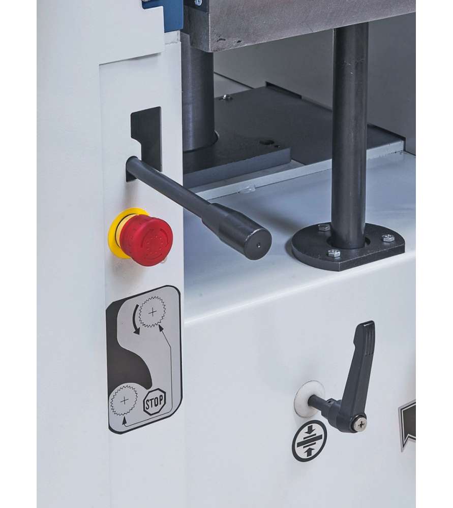 Dégauchisseuse raboteuse Bernardo AD410S avec arbre hélicoïdal