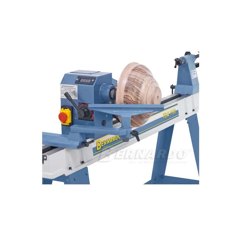 Torno a madera Bernardo KDM1100 con la copiadora